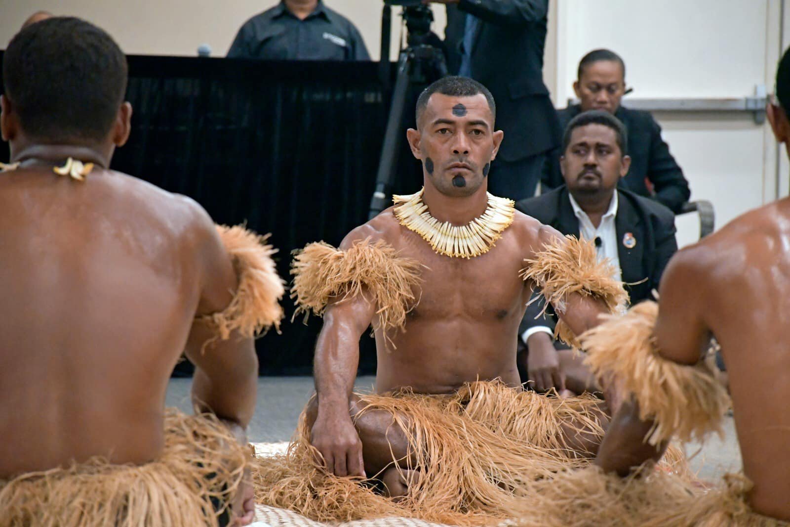 Traditional Ceremony of Welcome to the visiting of Micronesian and ...