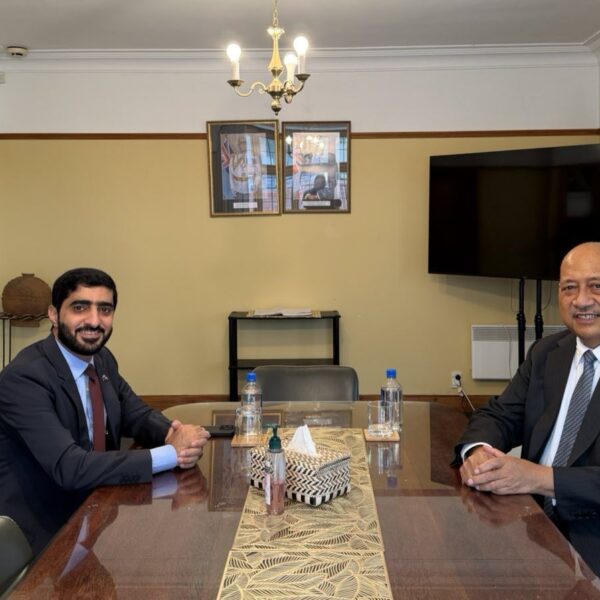UAE Ambassador pays Courtesy Call on Fiji High Commissioner to New ...